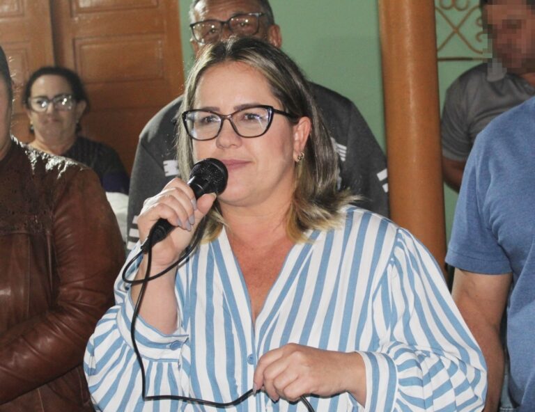 Blog do Carlos Eugênio Genaldi anuncia Renata da Saúde como Pré ...